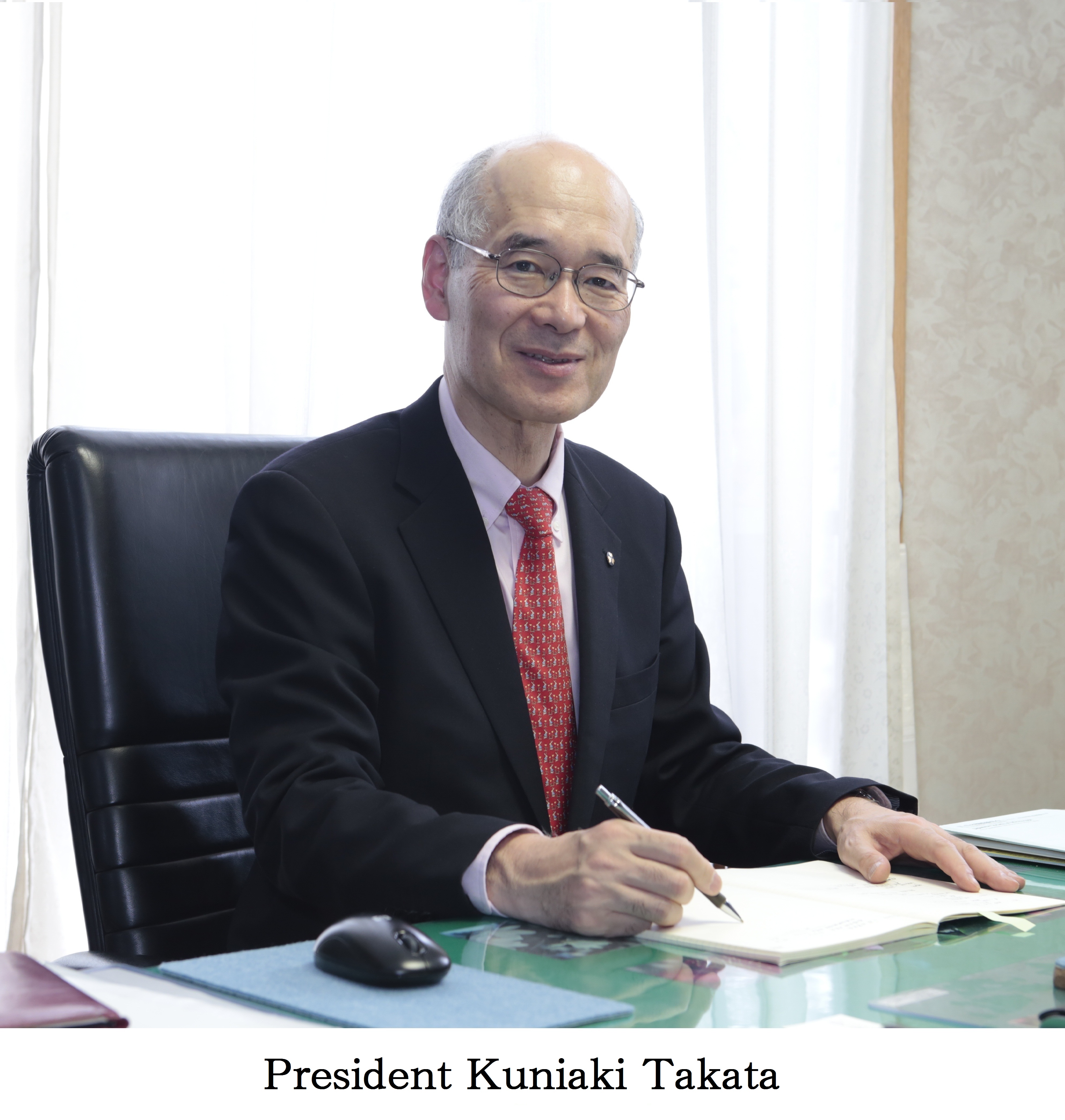 Greetings from the President ｜ Gunma Prefectural College of Health Sciences